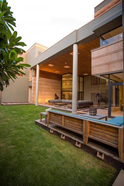 BY THE DESERT | Shilanyas Design Consultants